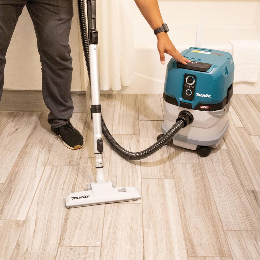 Makita 40V max XGT 4 Gallon Wet/Dry Dust Extractor/Vacuum Kit GCV03PM ...