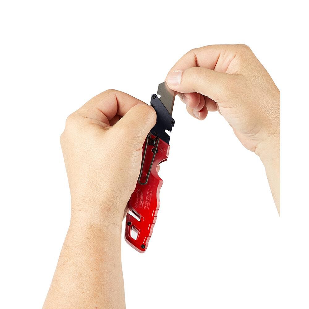 Milwaukee FASTBACK Folding Utility Knife 48-22-1501 - Acme Tools