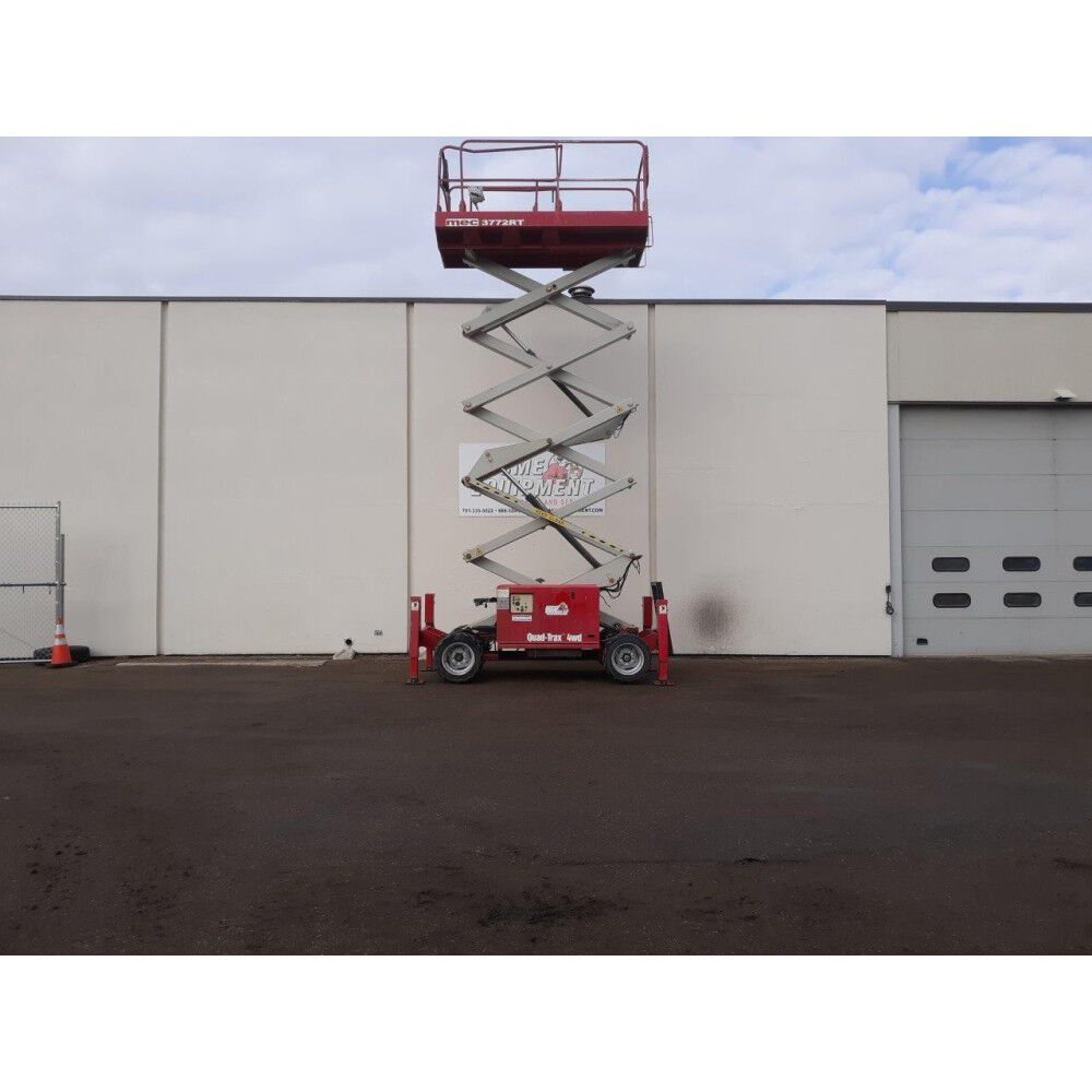 mec 3772 RT 37ft 1000 Lbs Gasoline/LPG Scissor Lift - 2012 Used 3772 RT ...