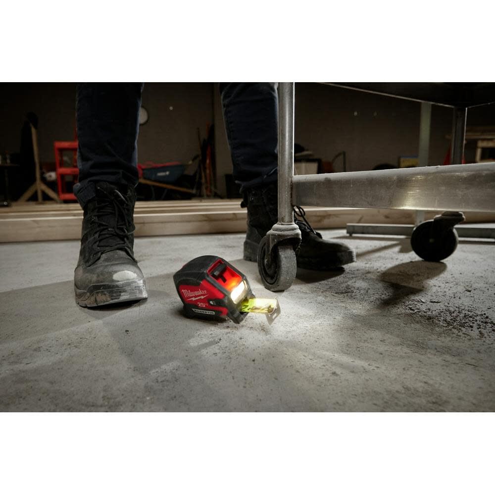 Milwaukee 25ft Wide Blade Magnetic Tape Measure with 100L Light 48-22 ...