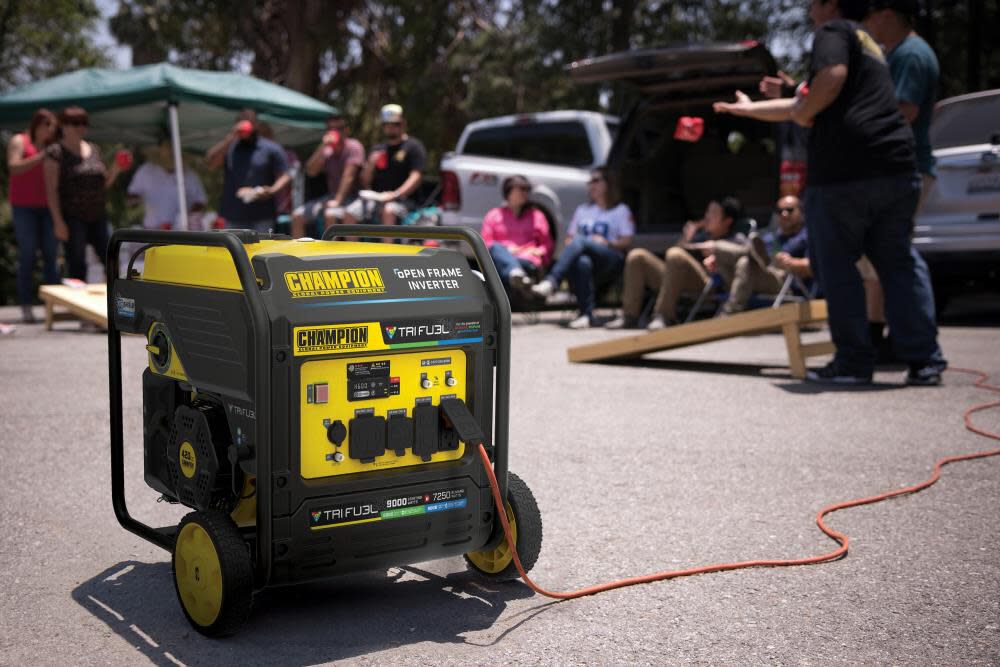 Champion Power Equipment 9000 Watt Inverter Generator Tri-Fuel Open ...