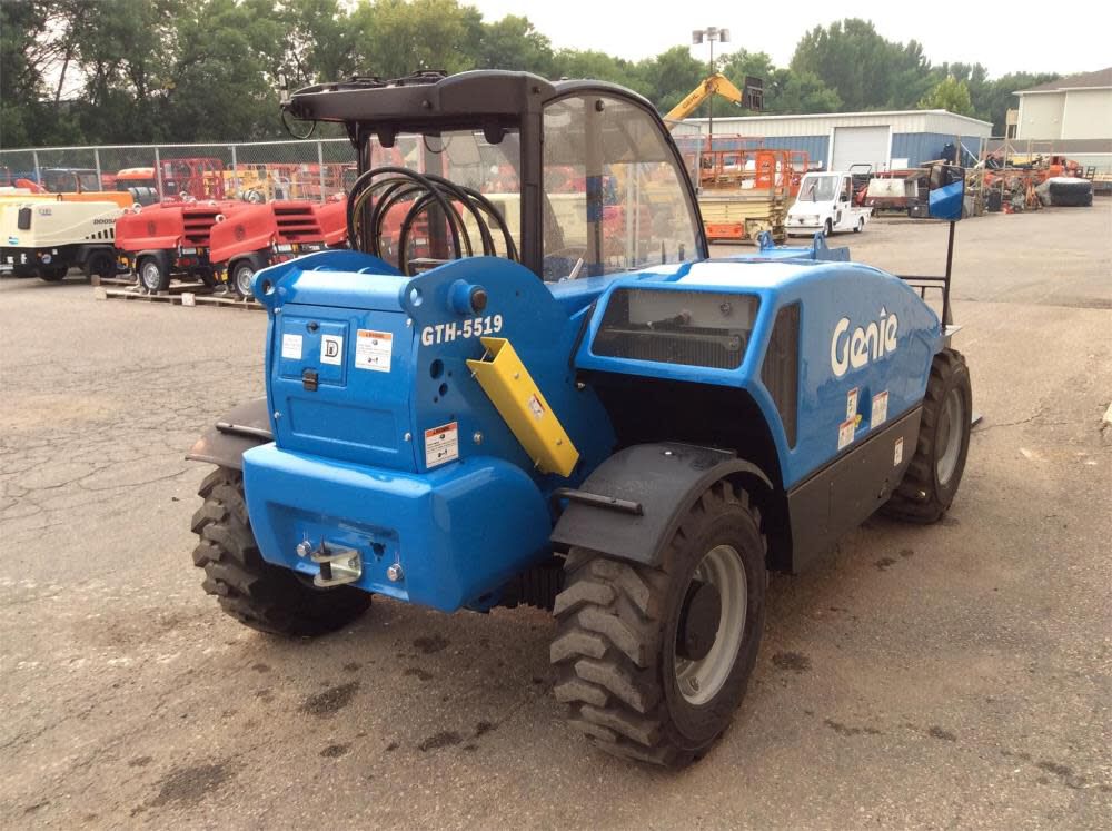 Genie 5500 LB. Capacity - 19 Ft. Reach Telehandler with Heated Cab and ...