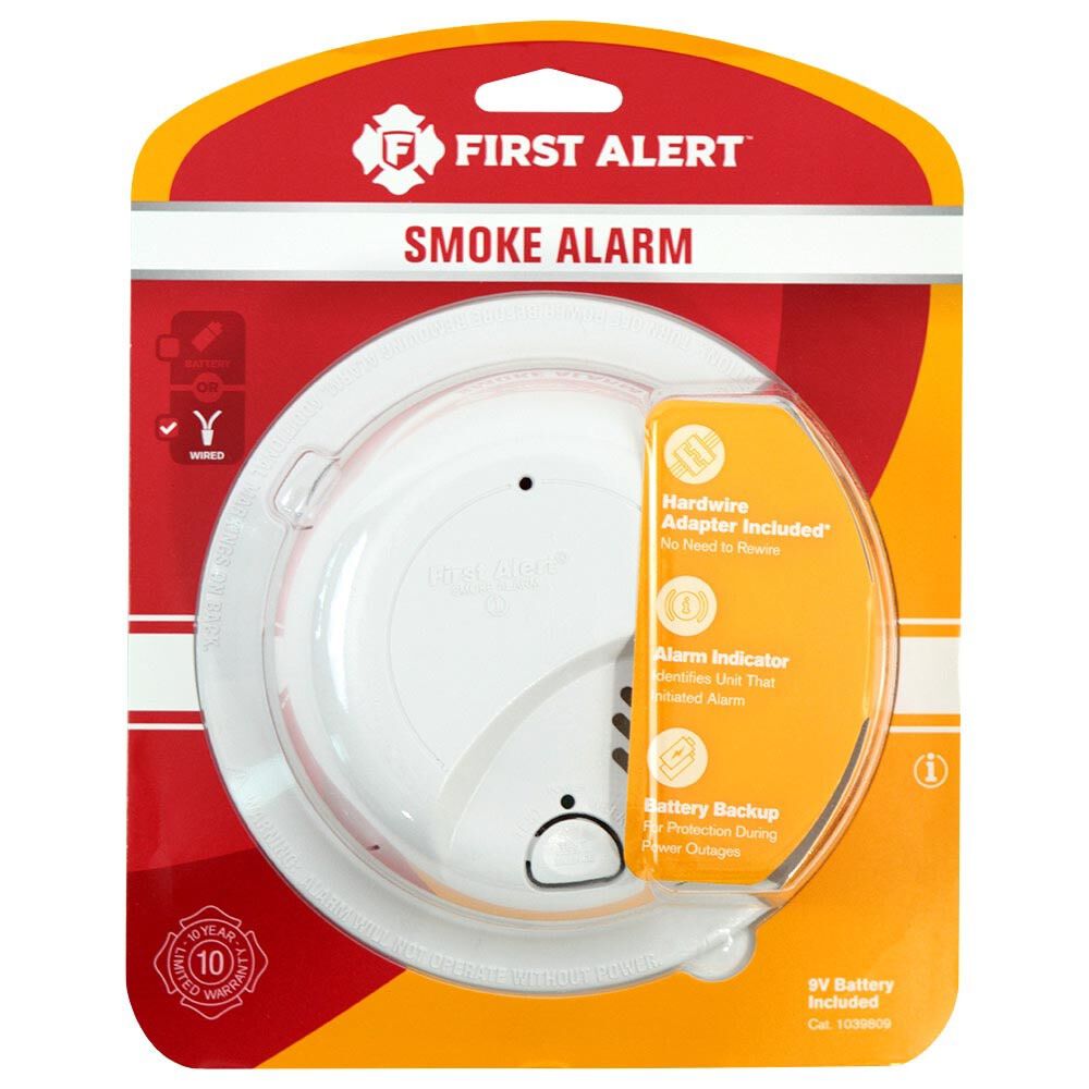 First Alert Hardwired 120-Volt AC Smoke Alarm with Adapter Plugs ...