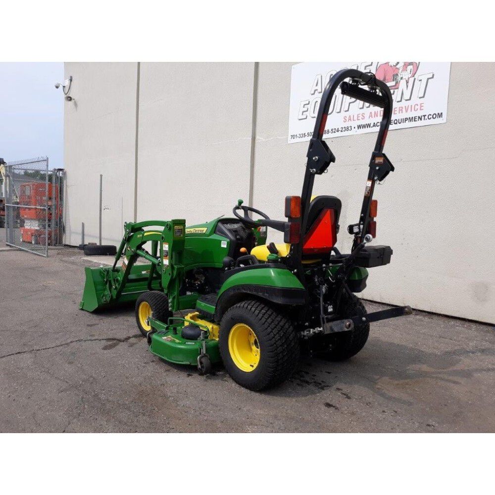 John Deere 1025R 23.9HP 1266 cc Diesel Sub-Compact Utility Tractor ...