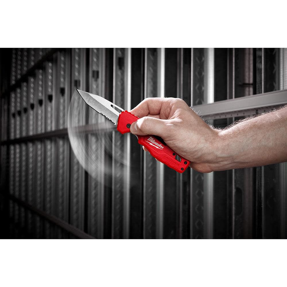 Milwaukee FASTBACK 5in1 Folding Knife 48-22-1540 - Acme Tools