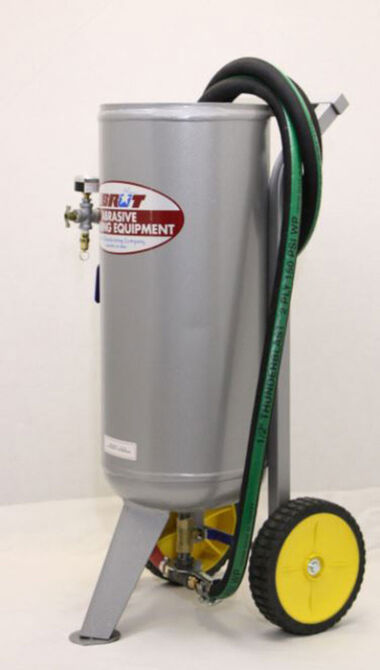 Brut 100 LB Pressure Fed Abrasive Sand Blaster 101H from BRUT - Acme Tools