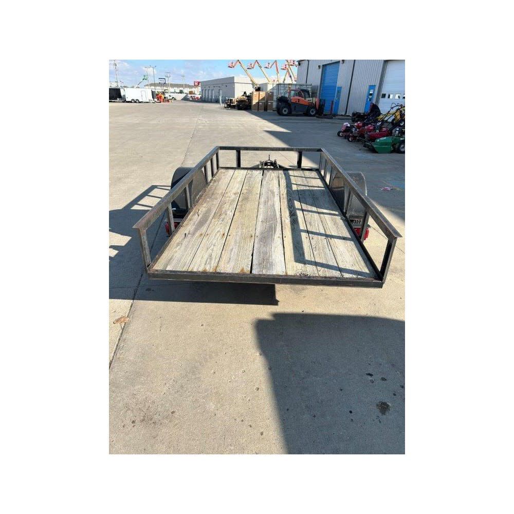 H and H Trailers US101 Single Axle Tilt-Bed Utility Trailer - Used 1998 ...
