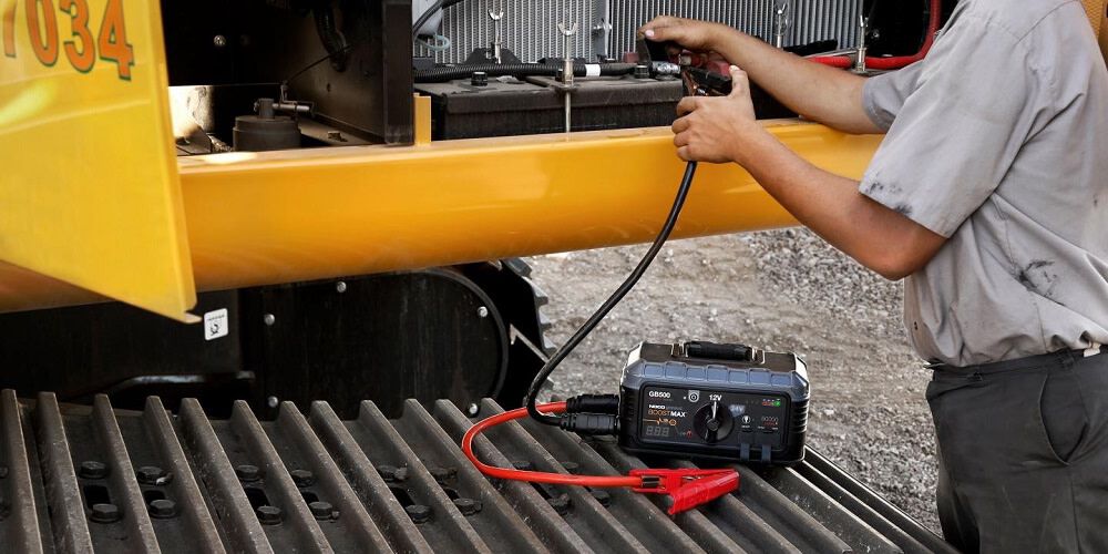 Noco Jump Starter UltraSafe 12V 24V 6250A Boost GB500 from Noco - Acme ...