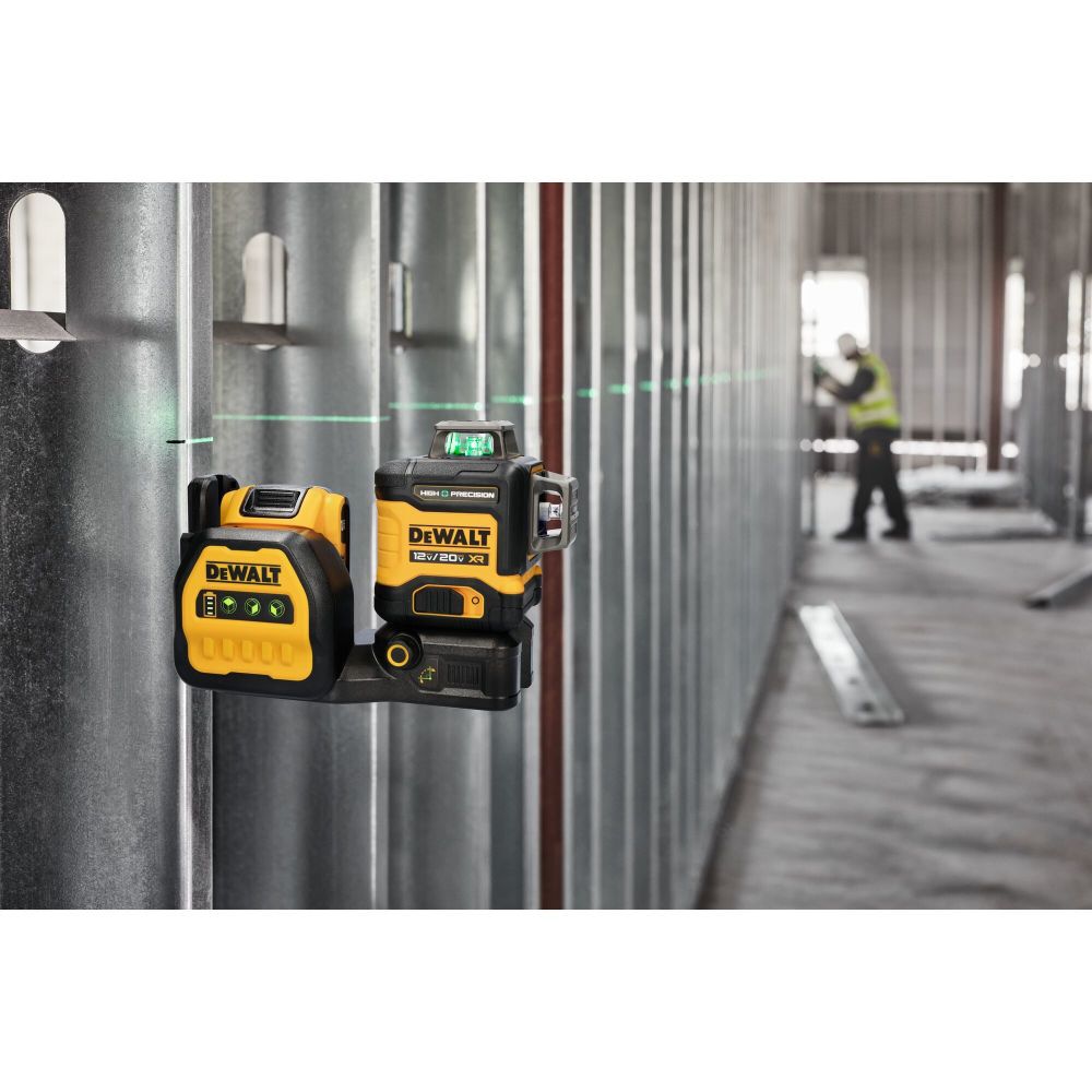 DEWALT 20V MAX* XR 3 x 360 High Precision Green Laser Level DCLE34033D1 ...
