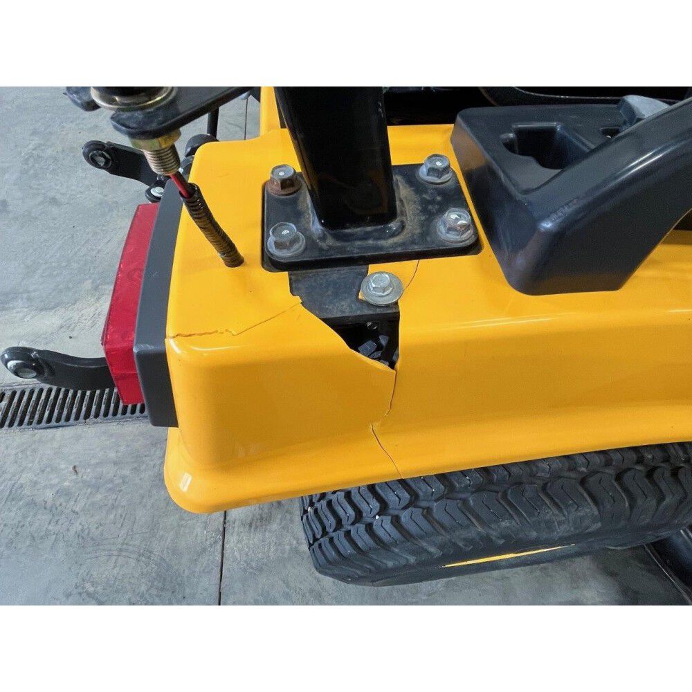 Cub Cadet SC2400 24HP Diesel Sub-Compact Utility Tractor - 2008 Used ...