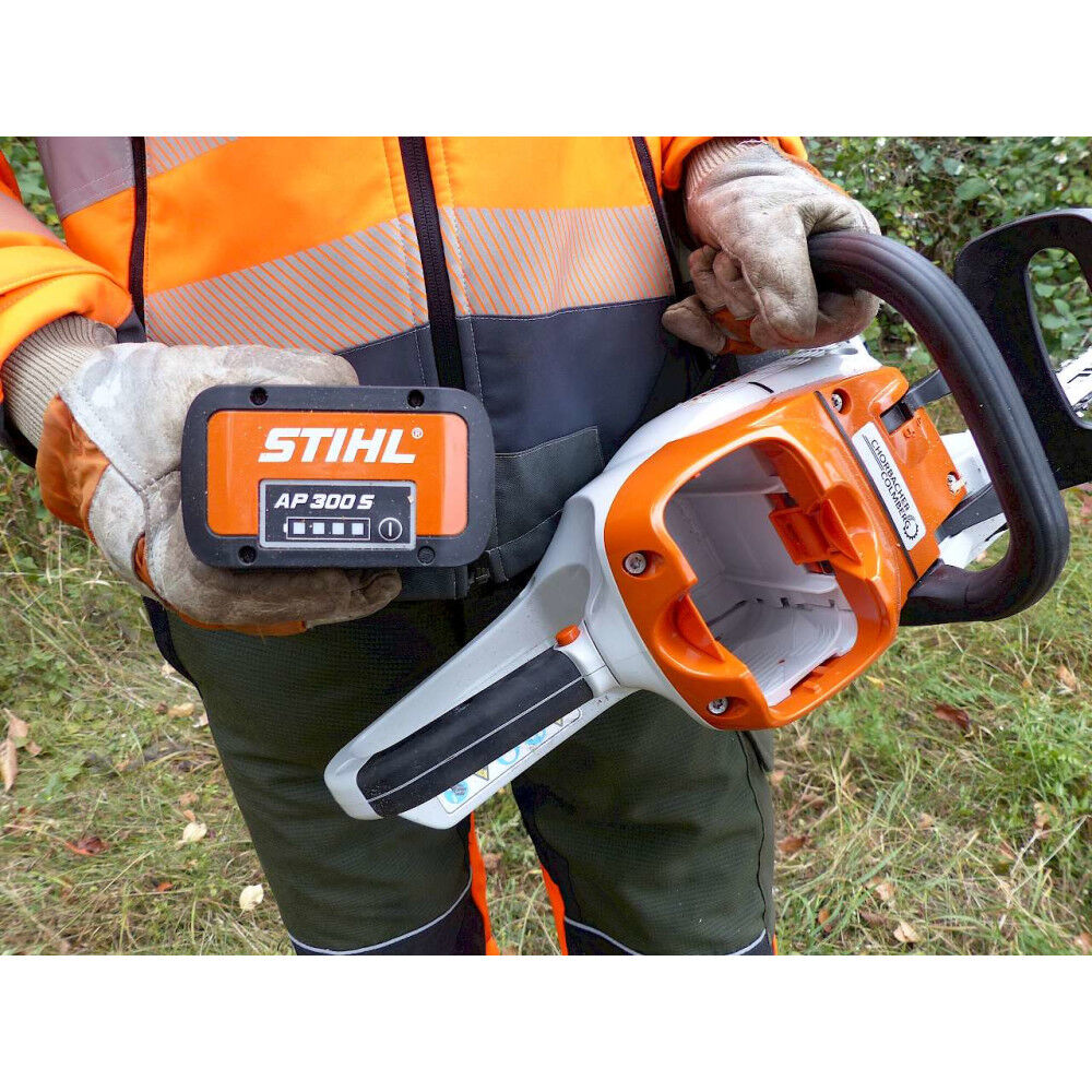 Stihl AP 300 S 36V 7.2Ah Lithium-Ion Battery with Stihl Connect 7010 ...