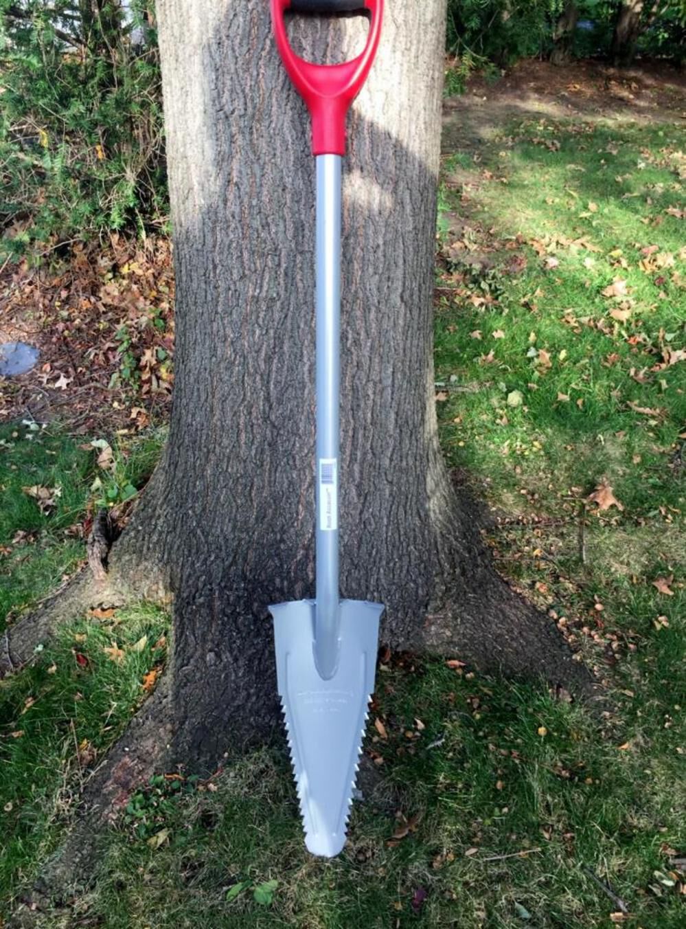 Root Assassin 48 in Garden Shovel and Saw RA001 - Acme Tools