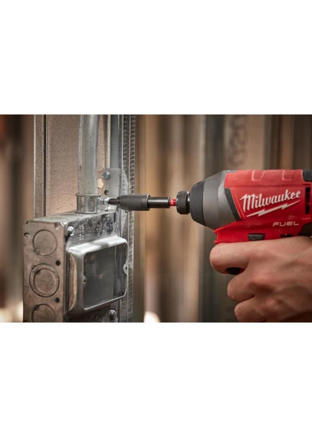 Milwaukee SHOCKWAVE 2-7/8 in. Impact Locking Bit Holder 48-32-4531 ...