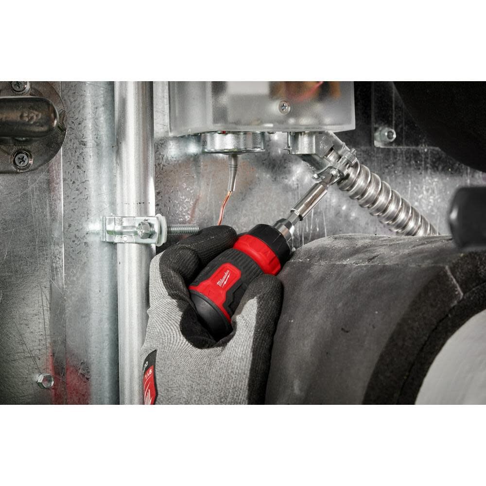 Milwaukee 8-in-1 Ratcheting Compact Multi-Bit Screwdriver 48-22-2913 ...