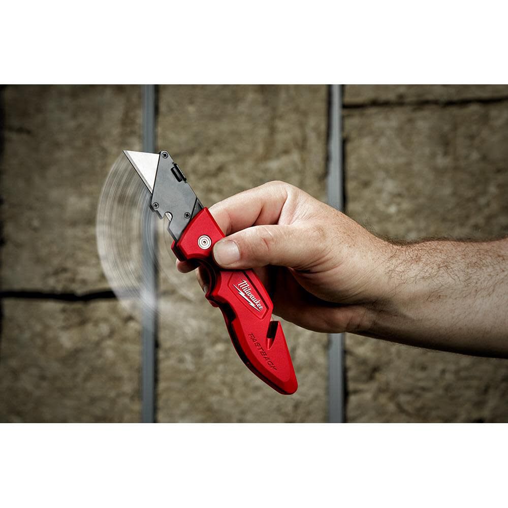 Milwaukee Fastback Flip-Blade Utility Knife 48-22-1901 - Acme Tools