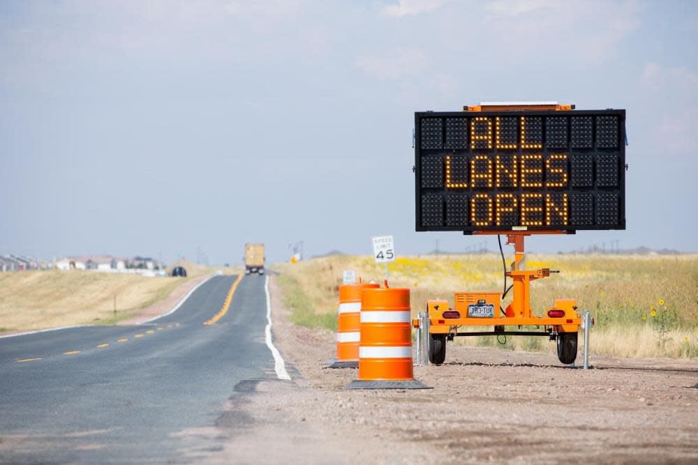 Wanco Matrix Mini Message Display Sign with Hand Operated Winch WVT3(A ...