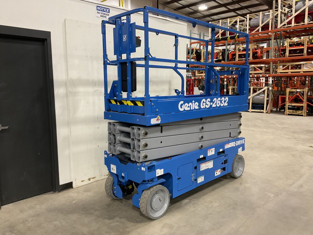 Genie 26 Feet Electric Slab Scissor Lift with E-Drive 500 Lbs GS-2632E ...