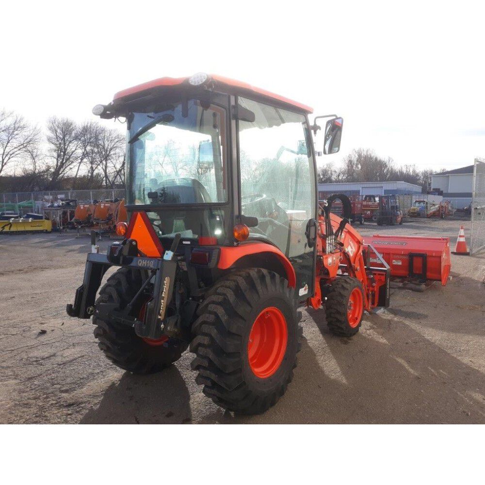 Kubota 24.8HP Diesel Compact Utility Tractor - 2021 Used LX2610HSDC ...