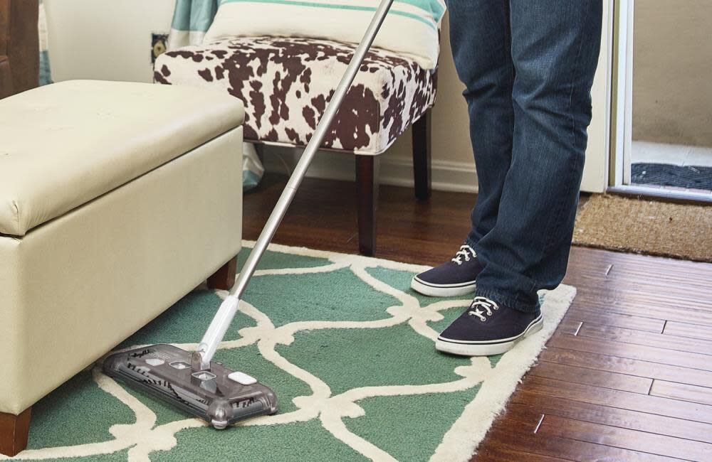 Black and Decker 30 Minute Runtime Lithium Powered Sweeper HFS115J10 ...