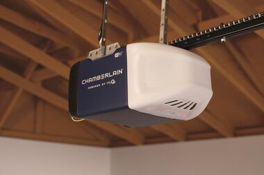Chamberlain 1/2 HP Wi Fi Durable Chain Drive Garage Door Opener C2202 ...