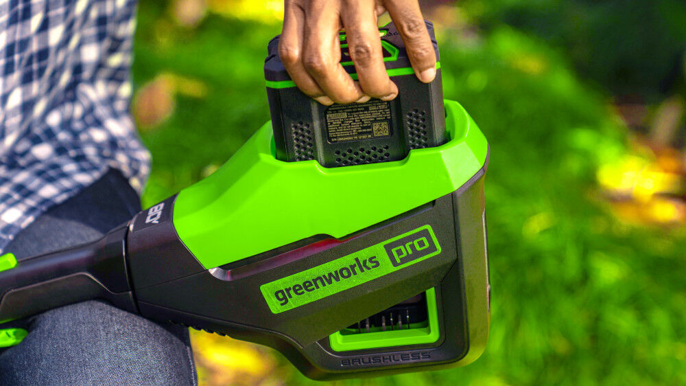 Greenworks 80V String Trimmer & Axial Blower Combo Kit with 2.5Ah Rapid ...