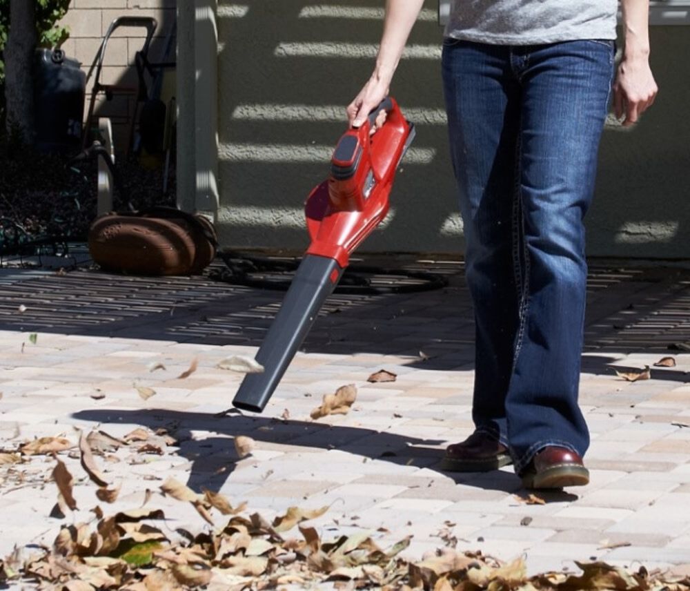 Toro 20V Max Sweeper Li-Ion Power Blower 51701 from Toro - Acme Tools