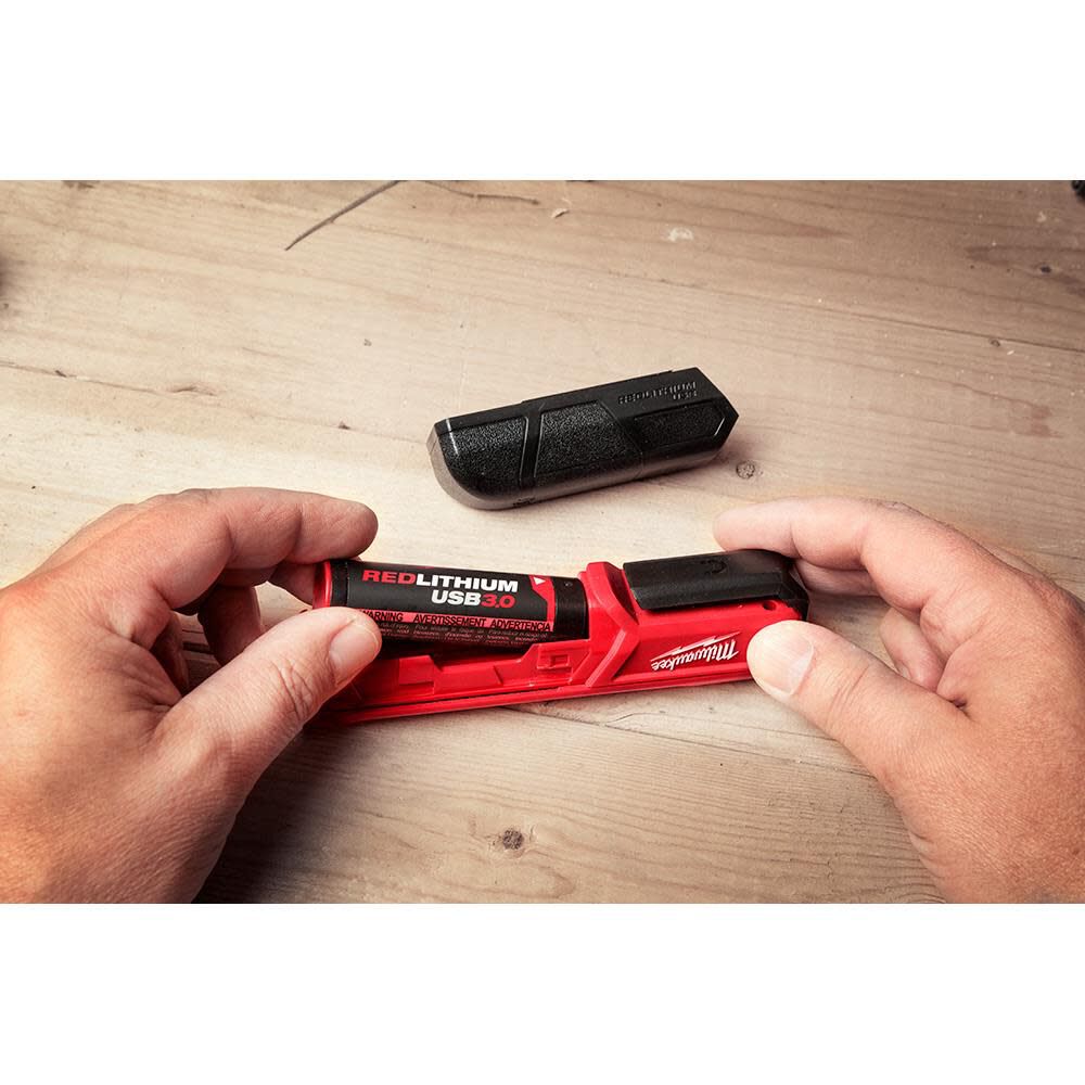 Milwaukee REDLITHIUM USB 3.0AH Battery 48-11-2131 - Acme Tools