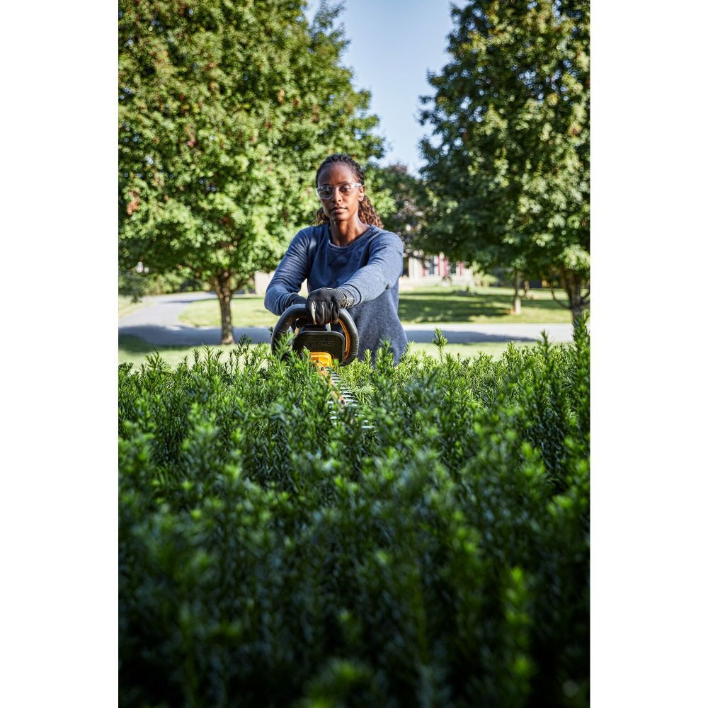 DEWALT 60V MAX Hedge Trimmer 26in Brushless Cordless Kit DCHT870T1 - Acme Tools