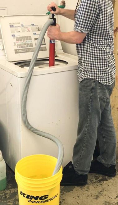 King Innovation 36" Utility Hand Siphon Pump with 72" Hose 48072E ...