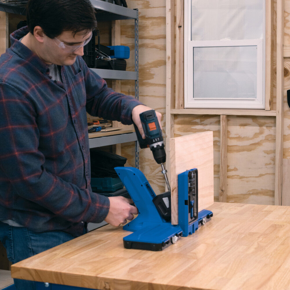 Kreg Universal Bench with Hardwood Top 32" x 48" UBENCH-4832 - Acme Tools