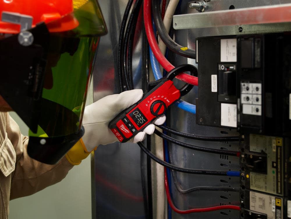 Milwaukee 600A AC/DC Clamp Meter 2237-20 - Acme Tools