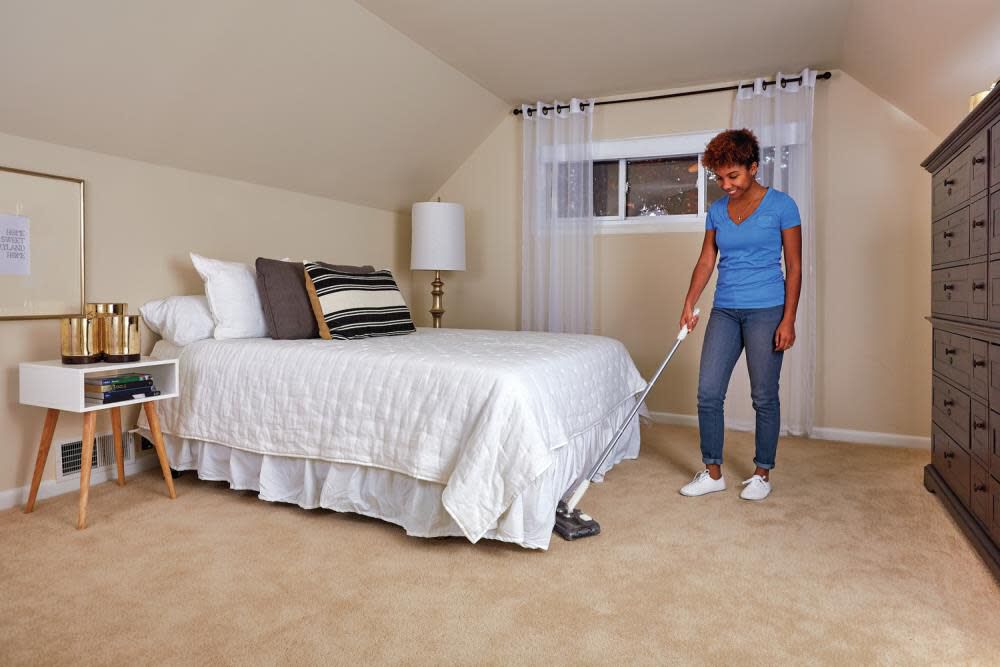 Black and Decker 30 Minute Runtime Lithium Powered Sweeper HFS115J10 ...