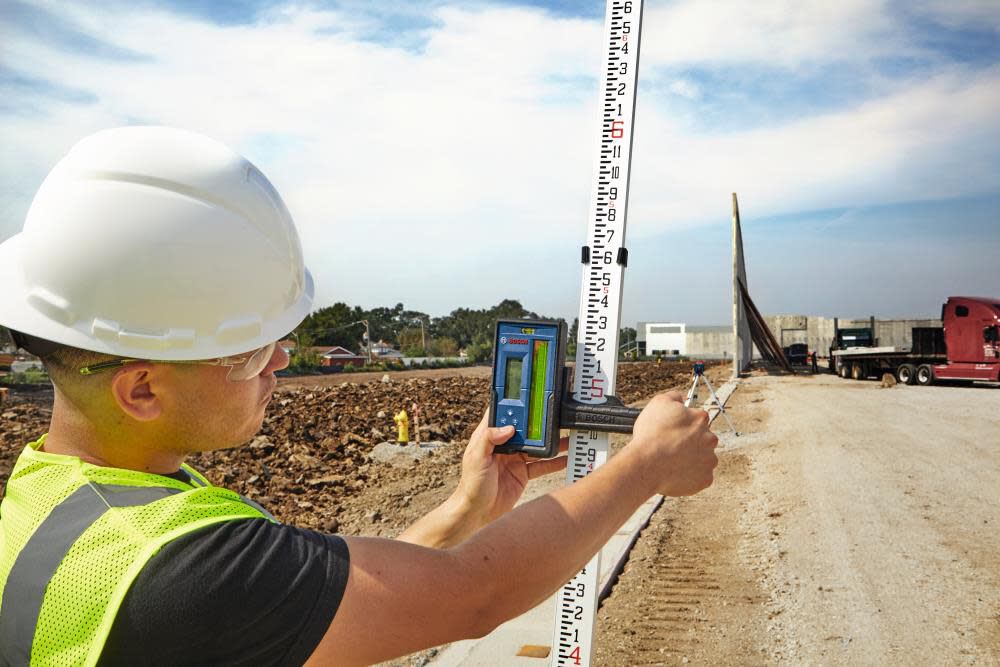 Bosch Rotary Laser Receiver 1000' LR20 - Acme Tools