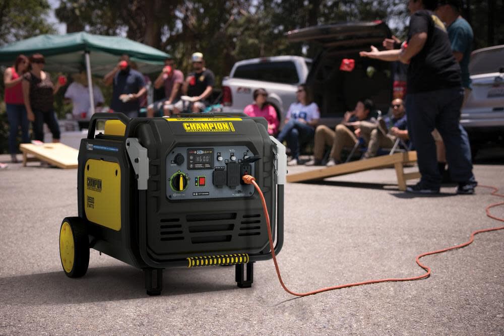 Champion Power Equipment 8500 Watt Portable Electric Start Inverter ...