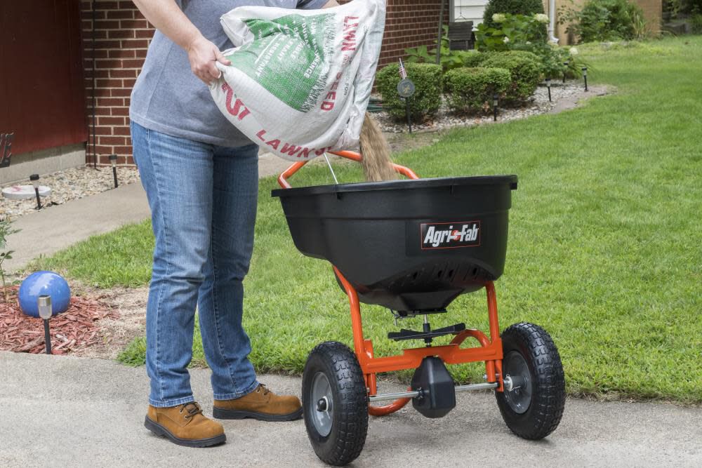 Agri-Fab 130 lb Broadcast Spreader 45-0462 - Acme Tools