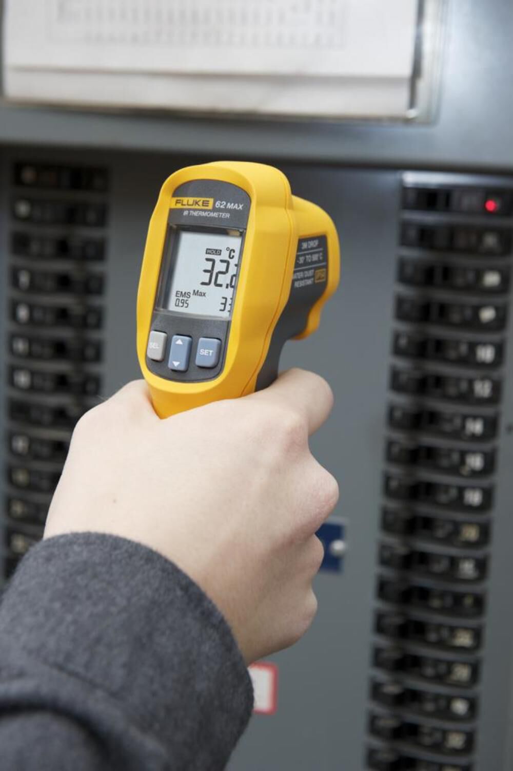 Fluke Digital Temperature Meter FLUKE-62 MAX - Acme Tools