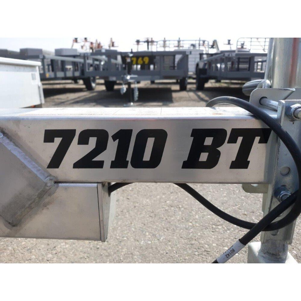Aluma 7210S-BT 450 Lbs Single Axle Aluminum Utility Trailer - 2022 Used ...