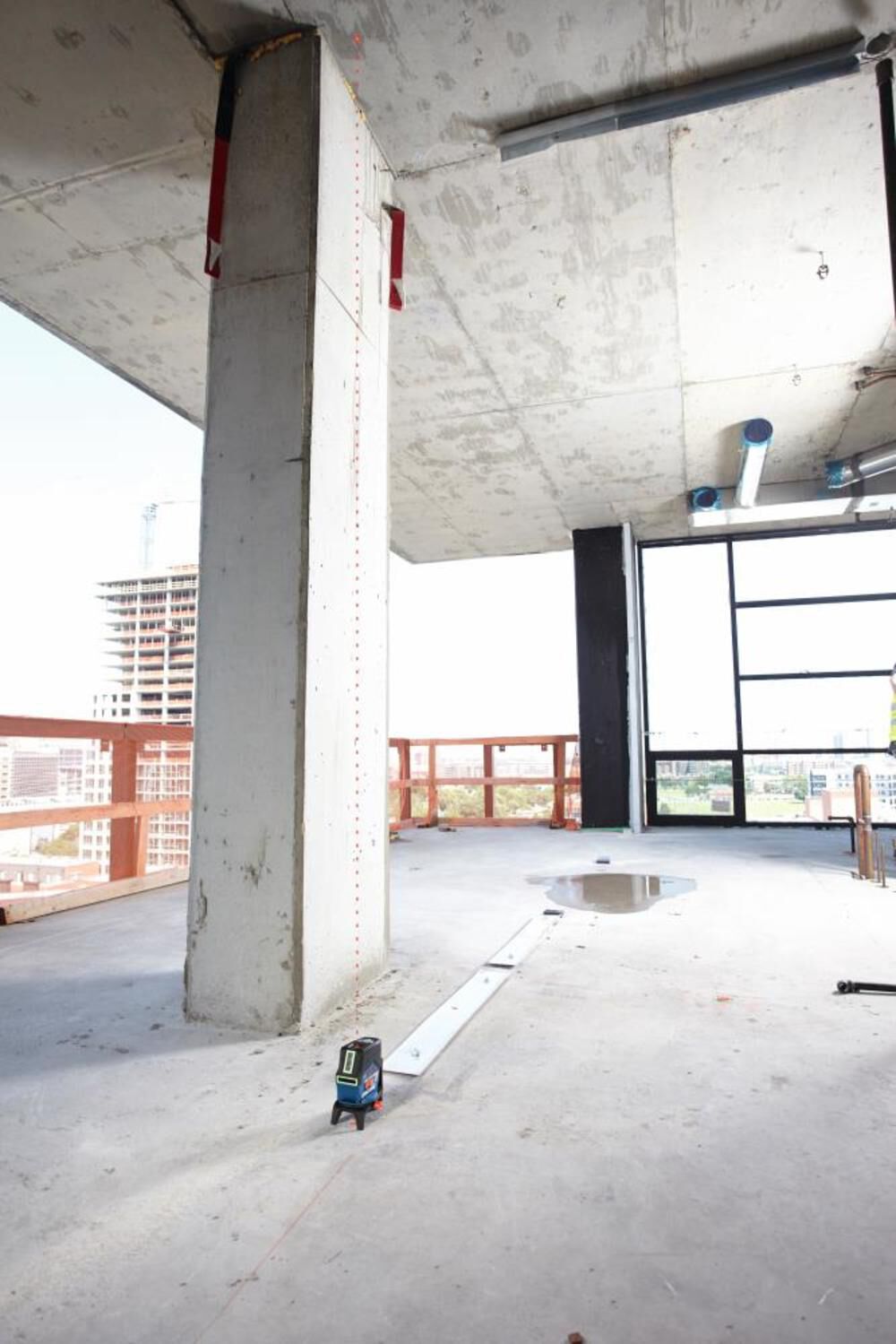 Bosch 12V Max Connected Green-Beam Cross-Line Laser Kit GCL100-80CG-B ...