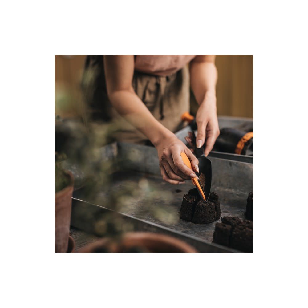 Fiskars Orange and Black Soil Block Maker 340120-1001 - Acme Tools